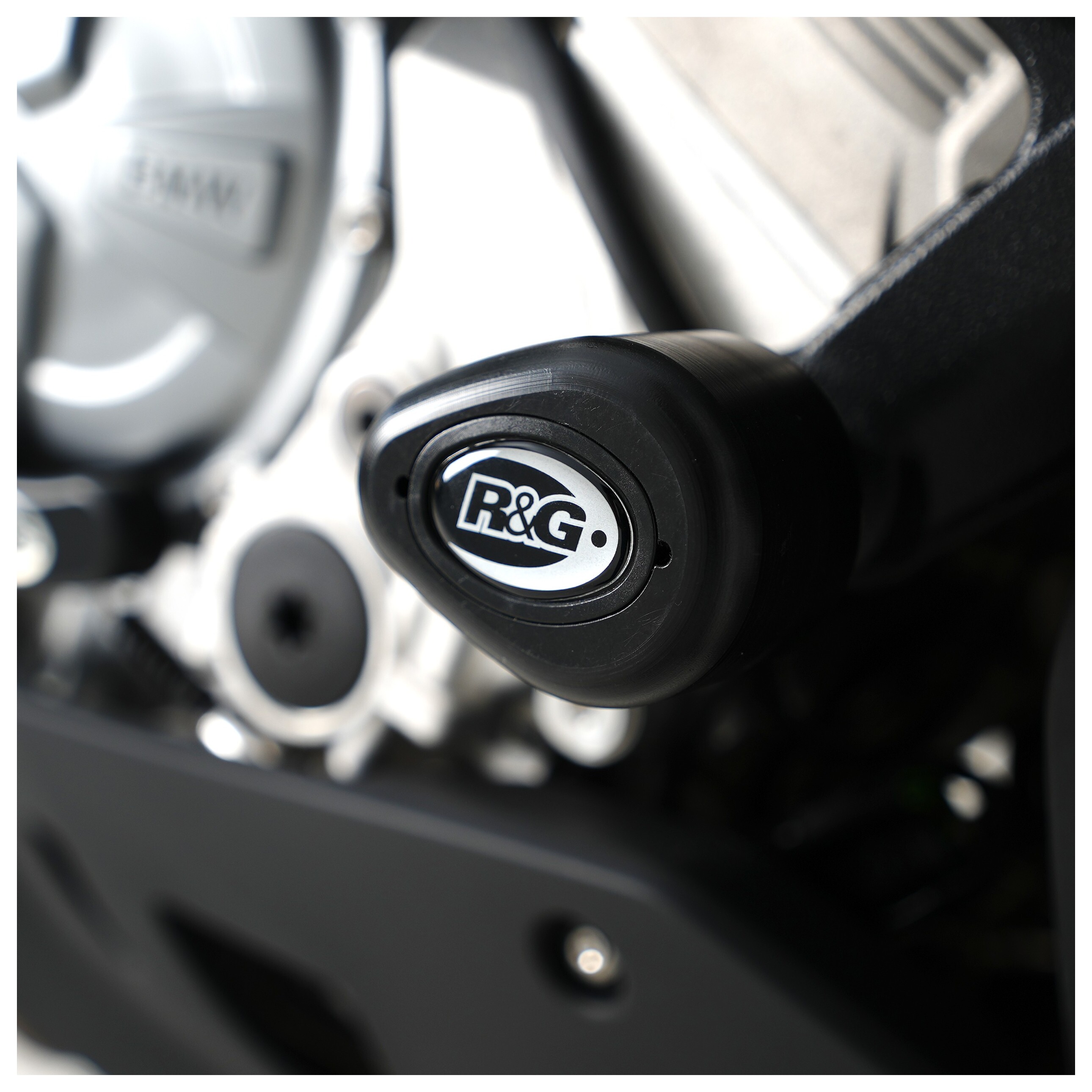 R&G Racing Aero Frame Sliders BMW S1000XR / M1000XR 2024-2025 - Cycle Gear